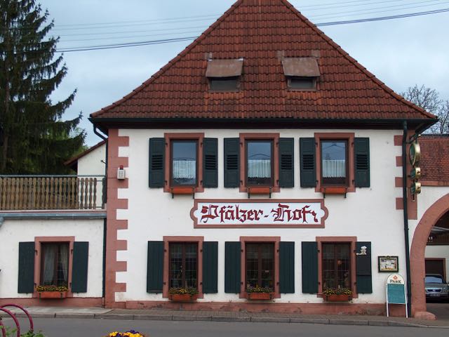Highlights, Weingüter & Restaurants in Albersweiler in der Pfalz