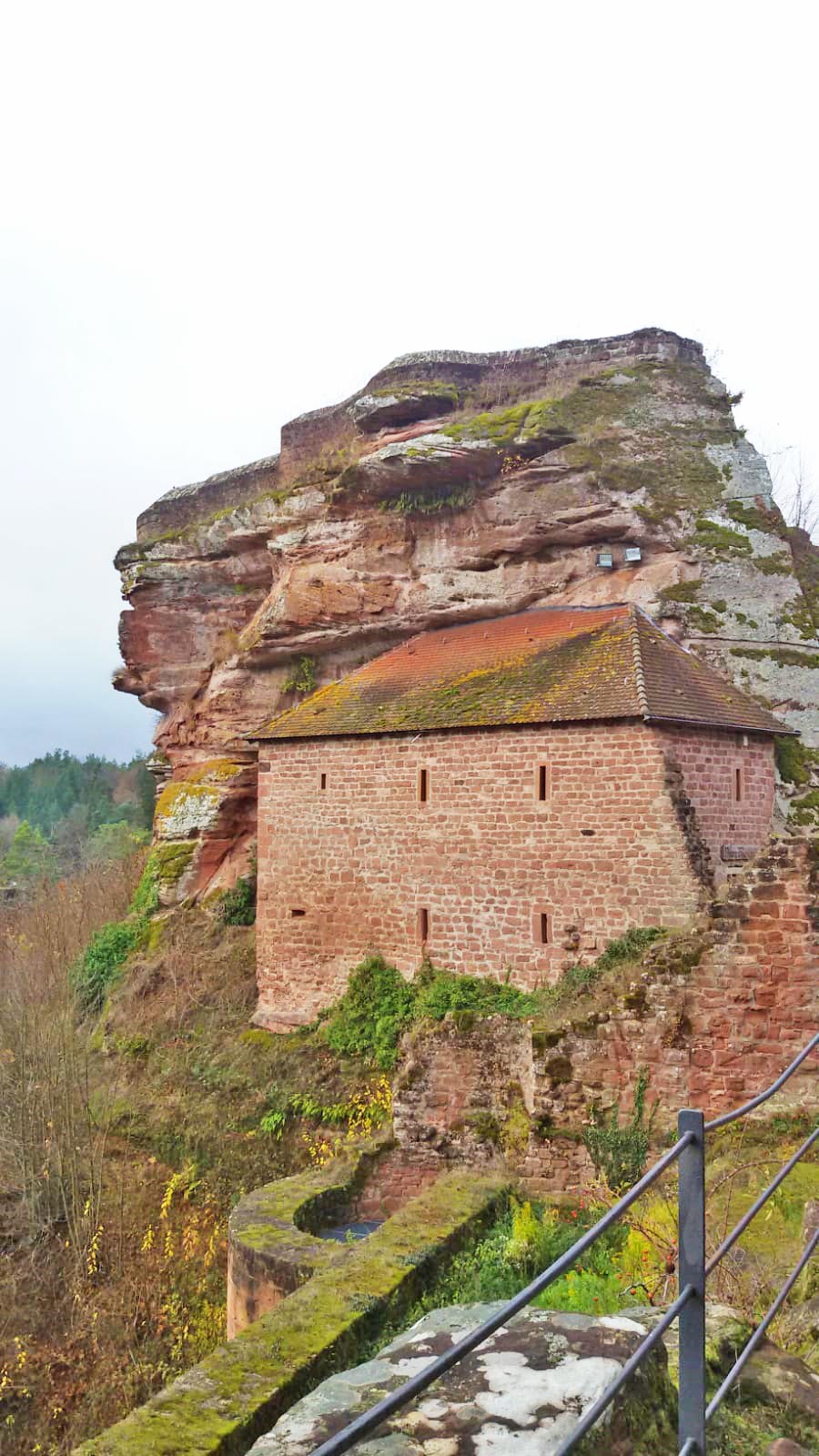 „Dahner Burgen“ Altdahn, Grafendahn, Tanstein & Neudahn | www.pfalz ...