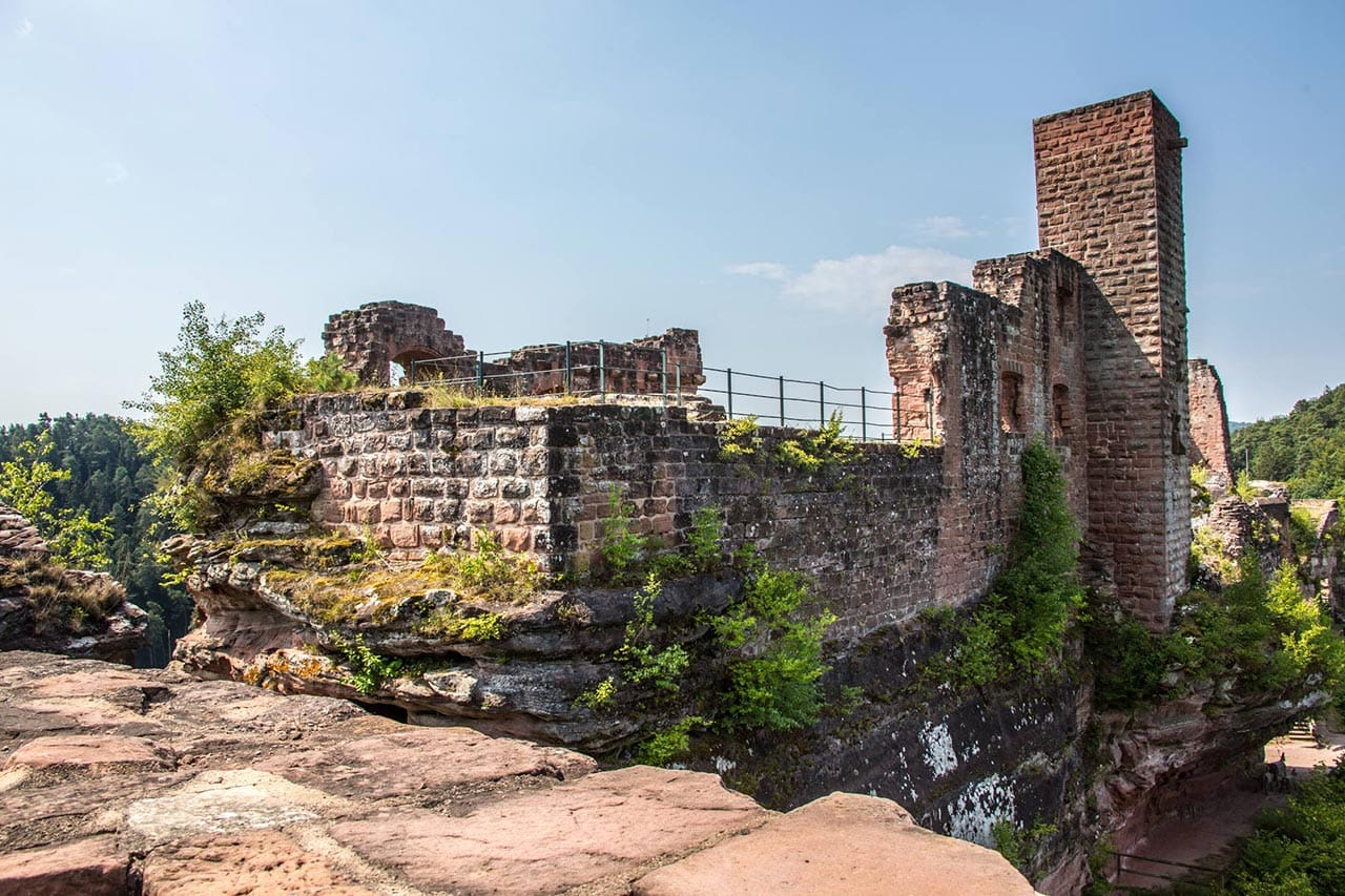 „Dahner Burgen“ Altdahn, Grafendahn, Tanstein & Neudahn | www.pfalz ...
