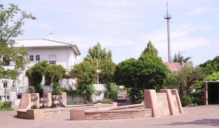 Neuhofen in der Pfalz | www.pfalz-info.com