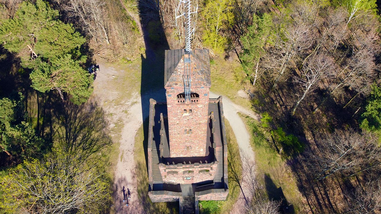 Bismarckturm bei Kallstadt | www.pfalz-info.com